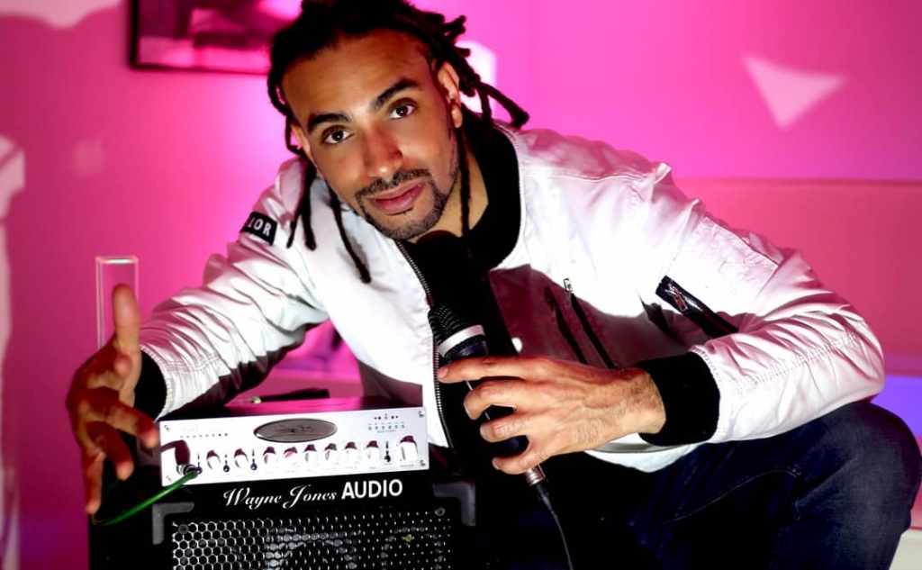 HeaveN Beatbox, crossover beatboxer, uses Wayne Jones AUDIO rig